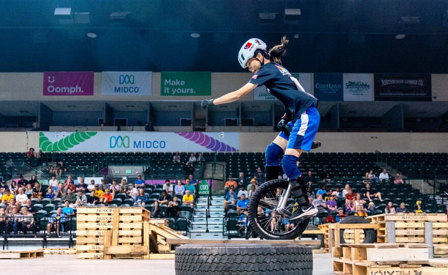 Sponsor WOW Now! | Woodside One Wheelers